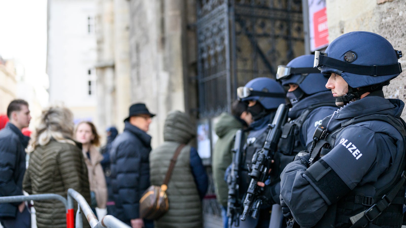 Nach Magdeburg-Anschlag: Terror-Warnstufe 4 in Österreich - oe24.at