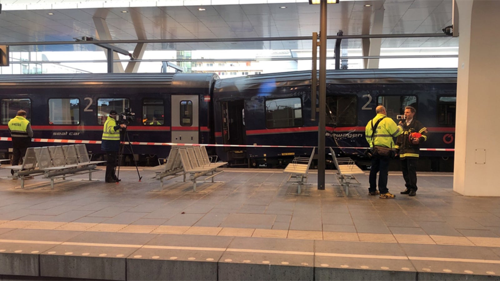 Zugunfall in Salzburg: Über 50 Verletzte - oe24.at