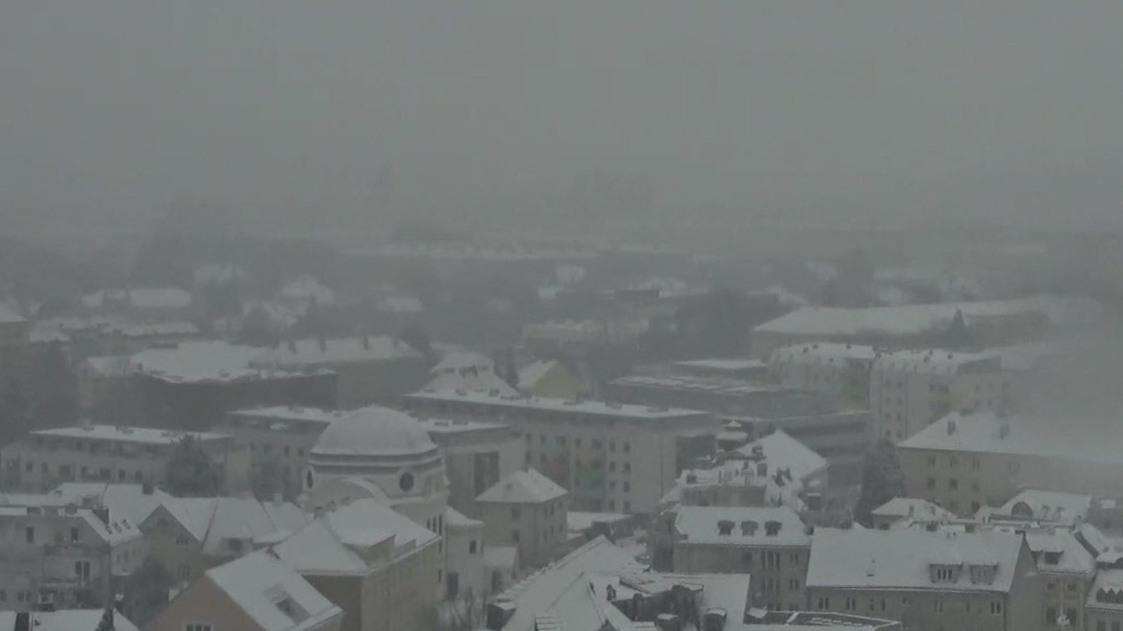 Weiße Weihnachten: Erstmals Schnee in St. Pölten seit 2007 - oe24.tv