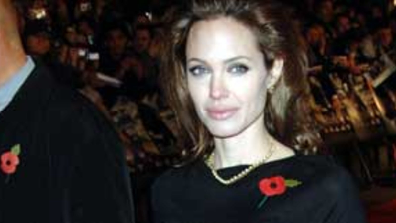 Nach 5 Jahren spricht Angie wieder mit ihrem Dad - stars24