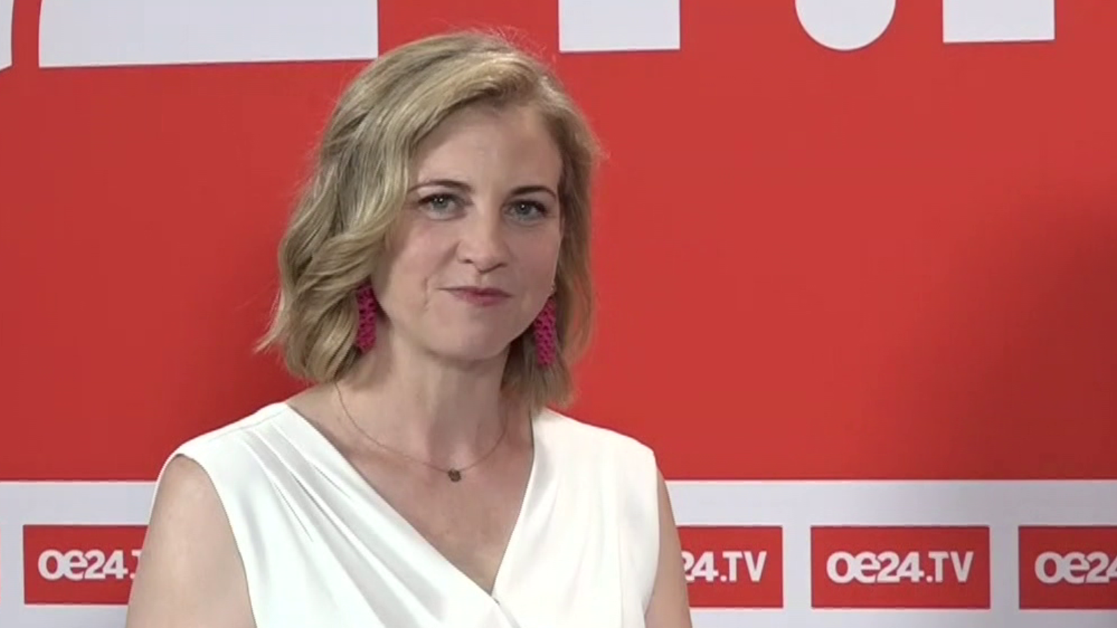 Wahl-Beben: FPÖ klar Erster - SPÖ & ÖVP gleichauf | Beate Meinl ...