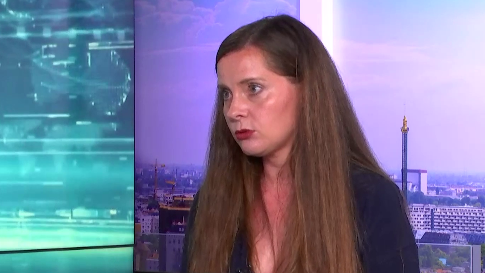 Isabelle Daniel: Das Interview mit Veronika Bohrn Mena - oe24.tv