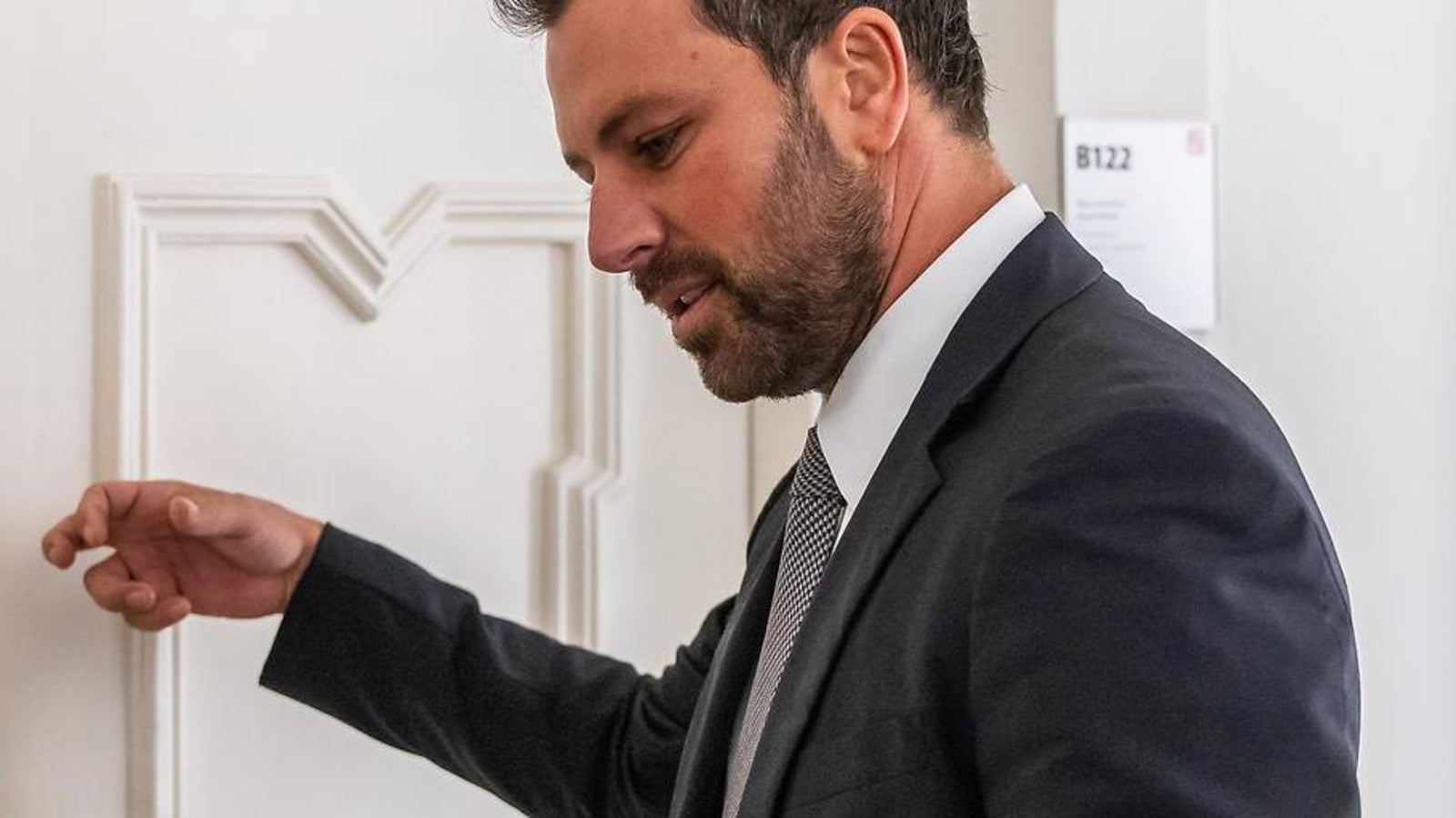 Dornauer nun auch aus der SPÖ ausgeschlossen - oe24.at