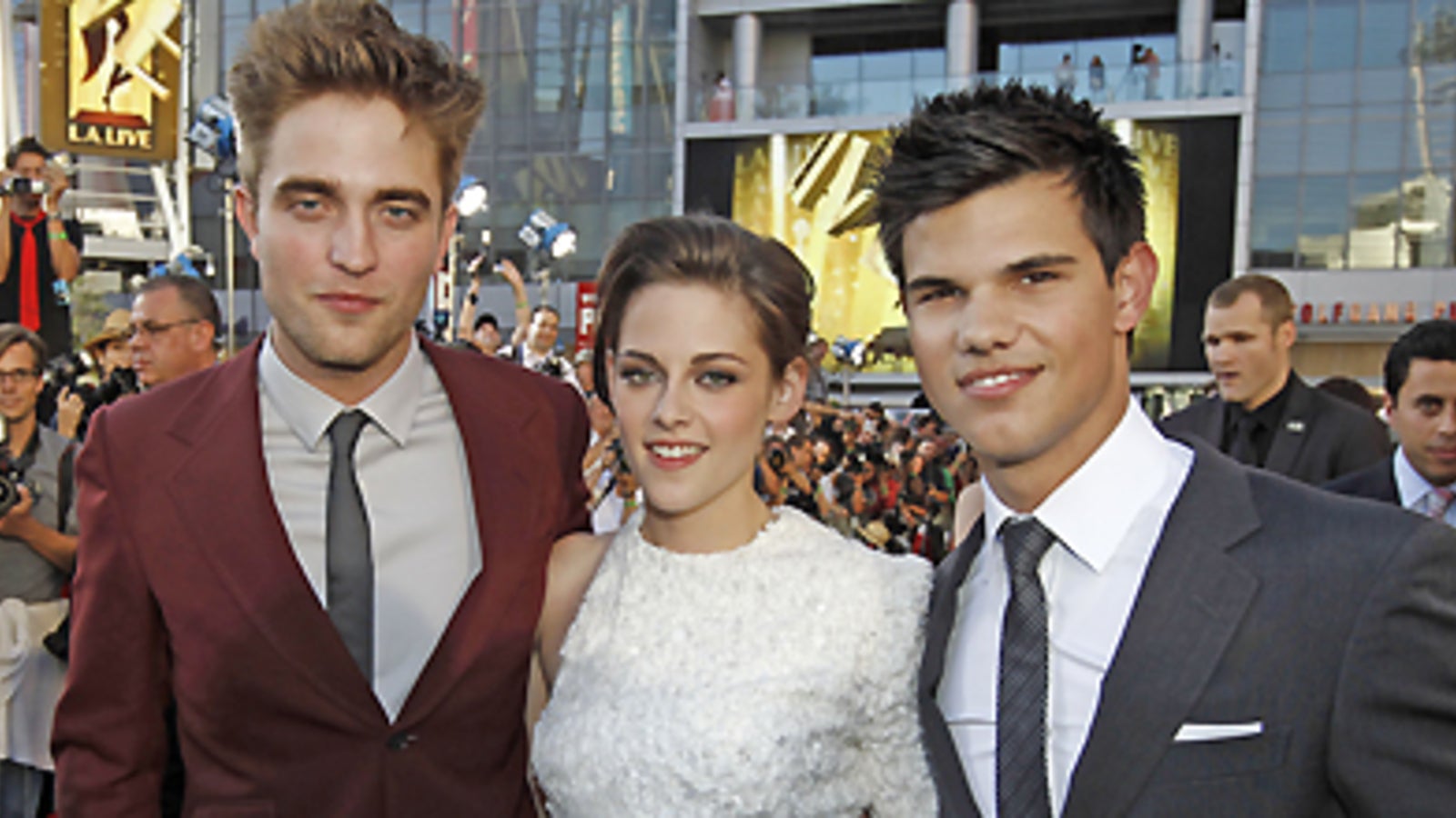 "Eclipse"-Vampire stürmen US-Kinocharts - stars24