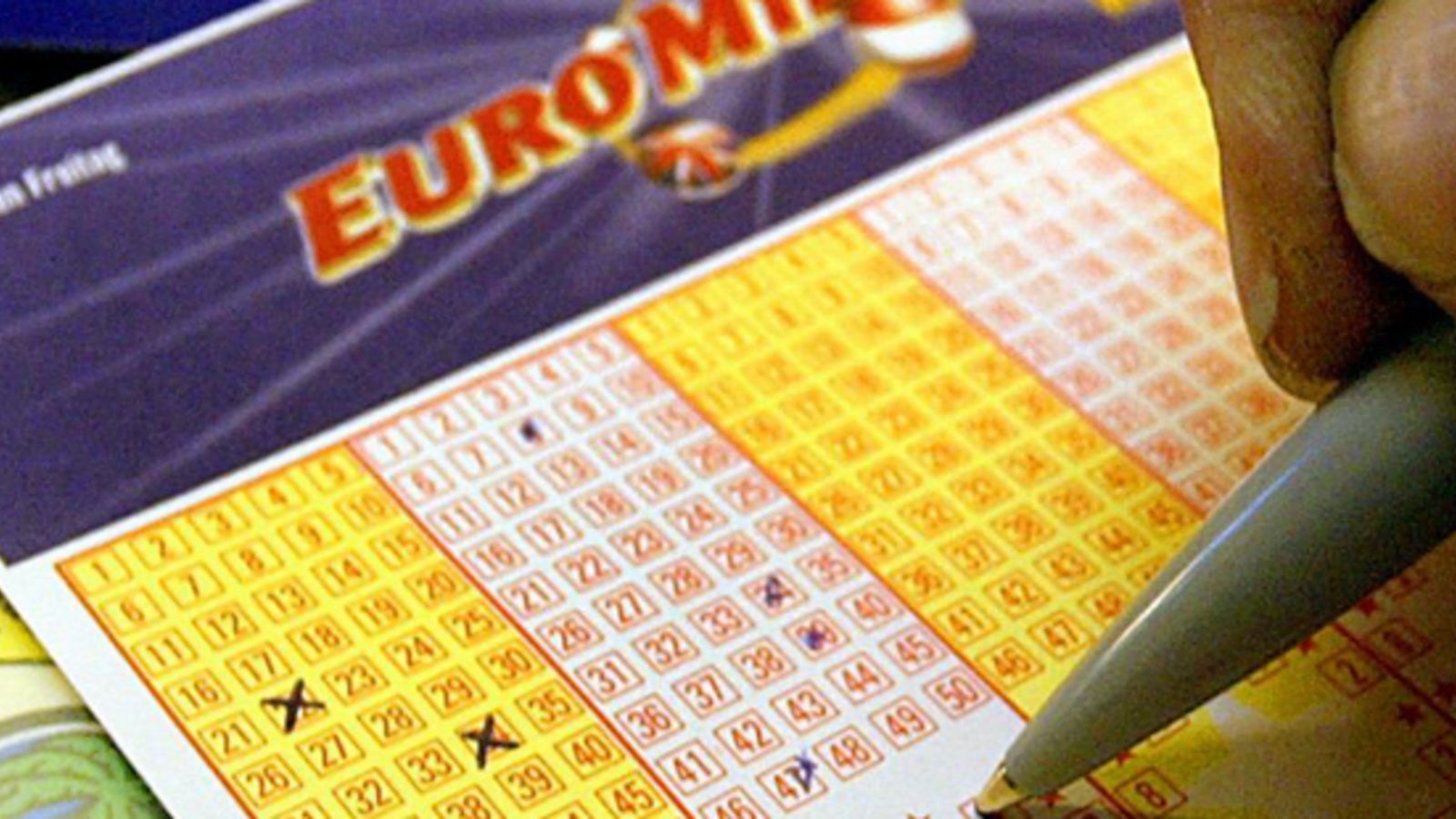 Euromillionen: Oberösterreicherin gewinnt 27,5 Euro-Millionen - oe24.at