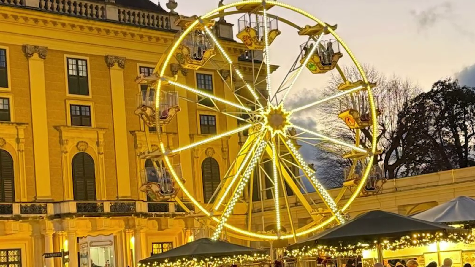 Fahrgeschäfte als Highlight bei Christkindlmärkten | Michael Riedl ...
