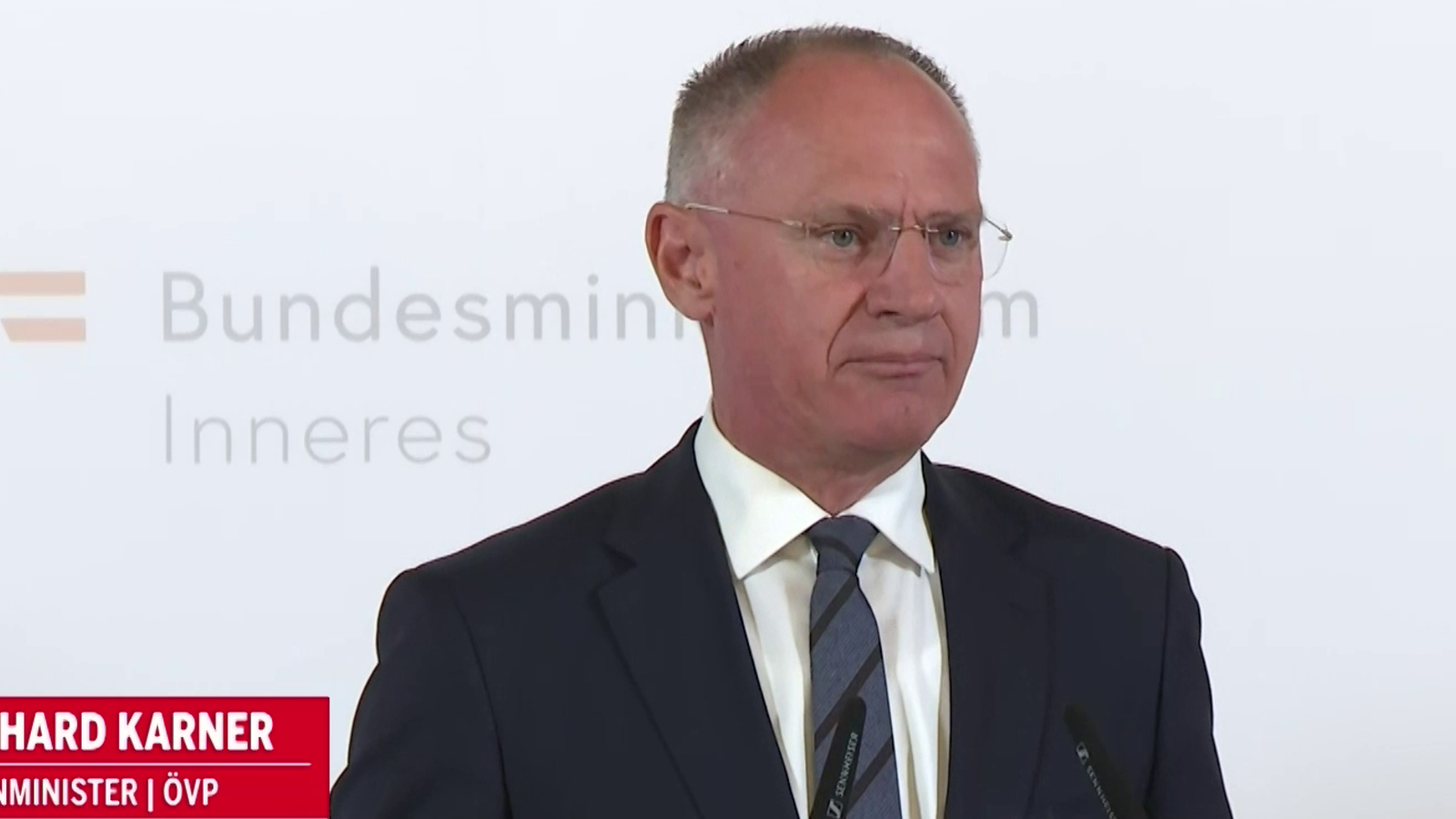 Pilotprojekt Sachleistungskarte: Karner zieht Zwischenbilanz - oe24.tv