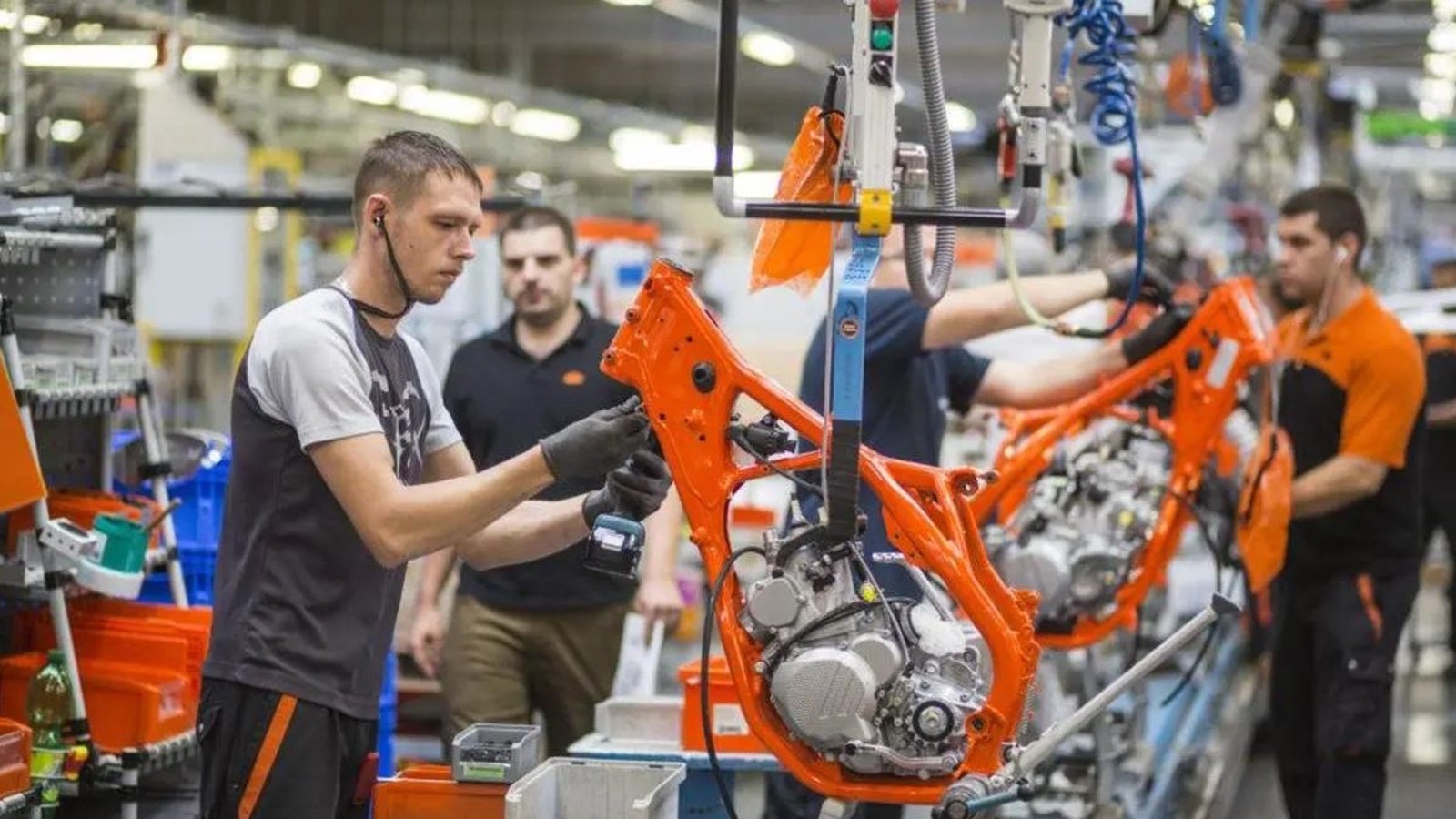 KTM-Turbo! Pierer Mobility casht im 1. Halbjahr 739 Mio. Euro Gewinn ...