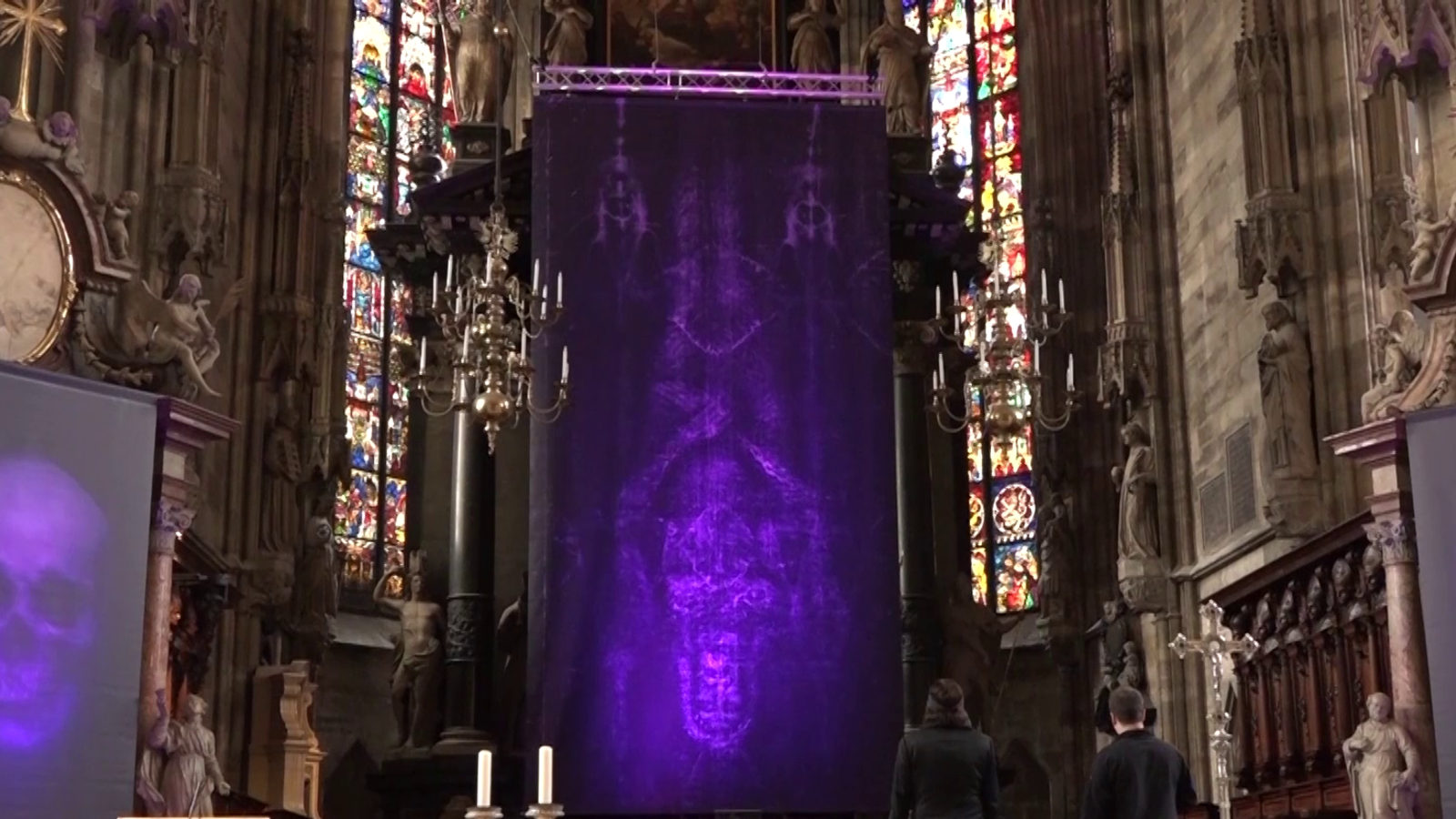 Stephansdom: Kunstprojekt von Helnwein in der Fastenzeit - oe24.tv