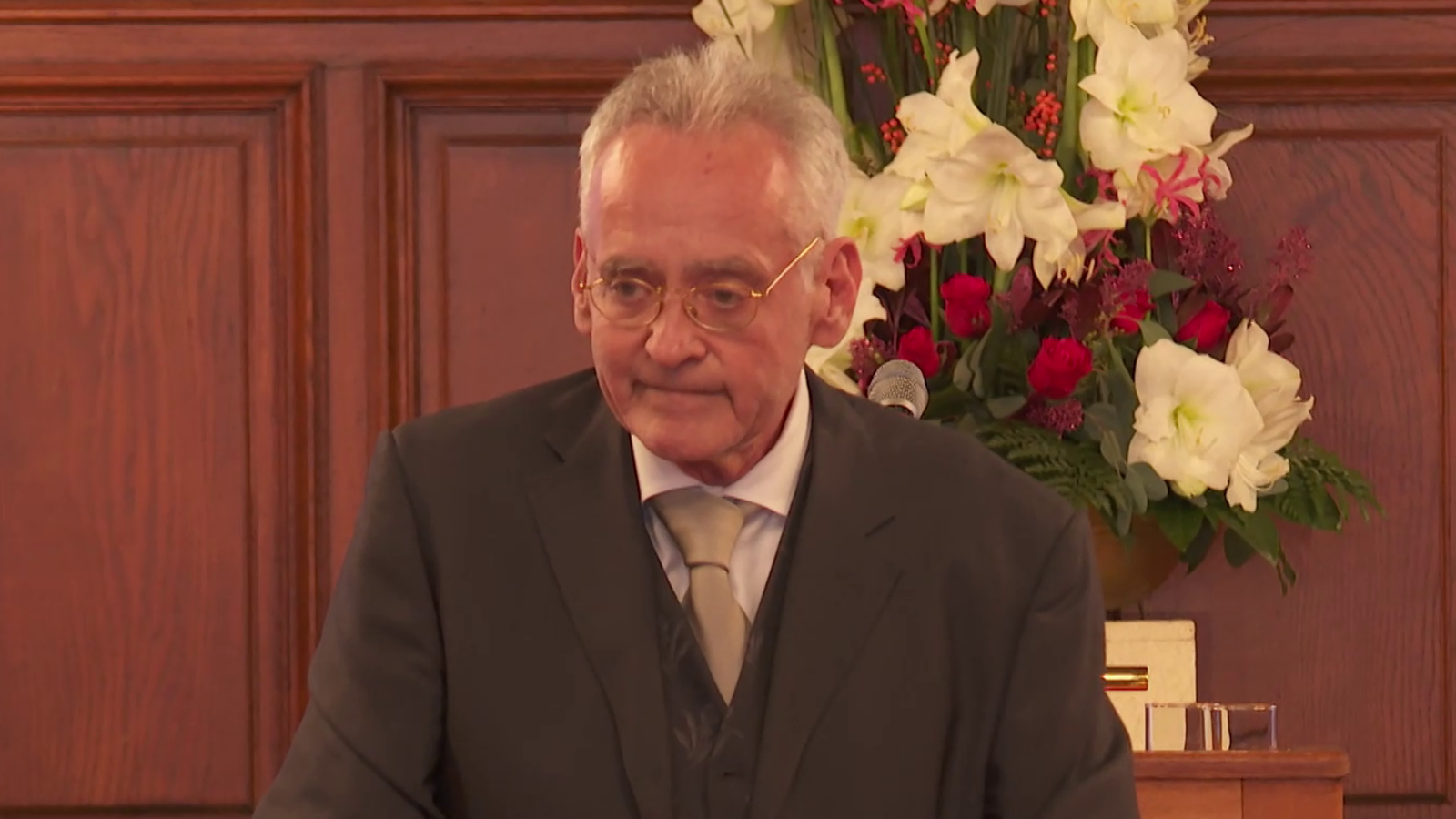 Wien zeichnet Christian Mucha aus - oe24.tv