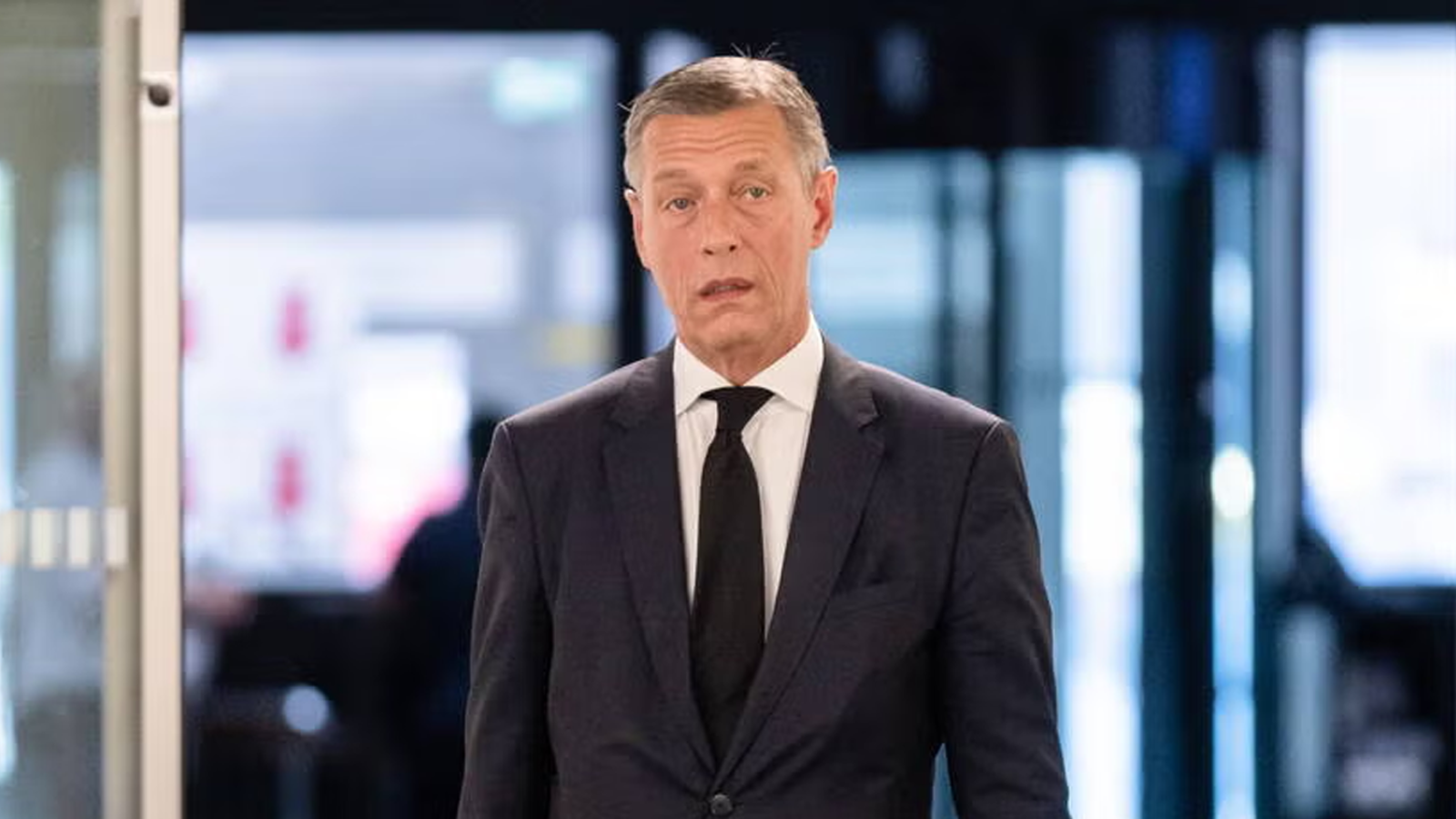 SPÖ-Vorwurf: Pilnacek-Übertragung scheitert an ÖVP - oe24.tv