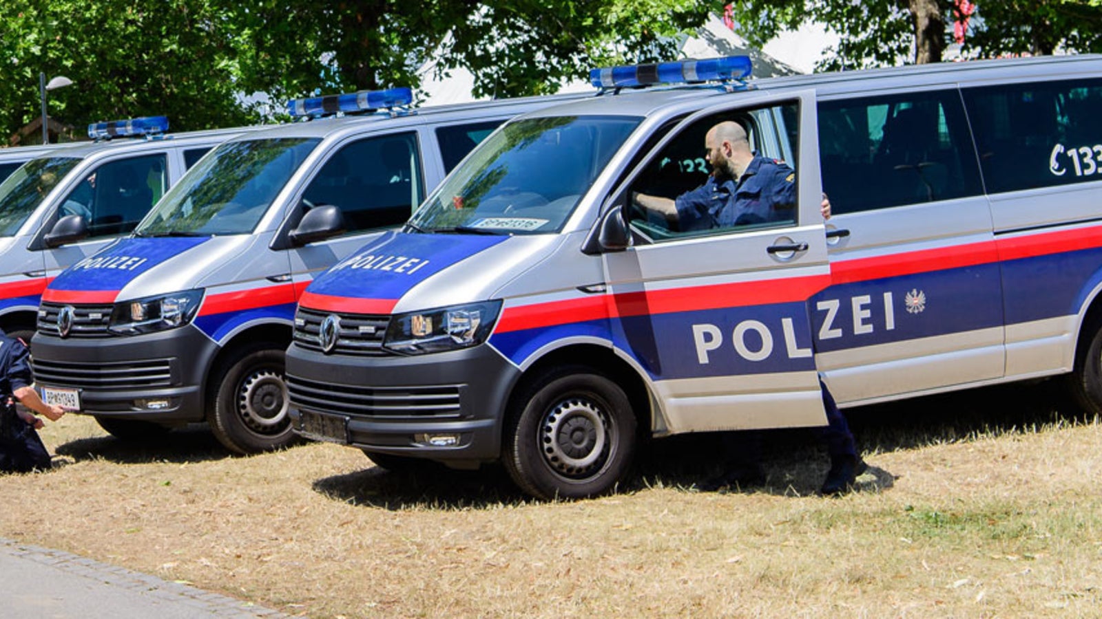 Wiener Polizei spielt jetzt jeden Tag ''I am from Austria'' - oe24.at