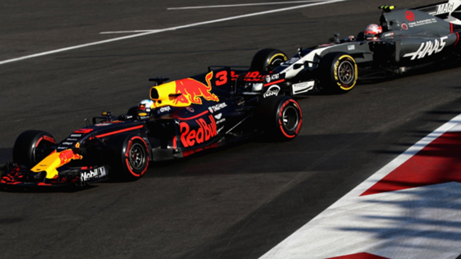 Sensation: Red Bull gewinnt Chaos-GP in Baku - sport24.at