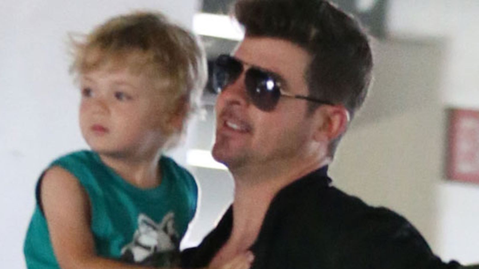 Robin Thicke: Vater mit Leib und Seele - stars24
