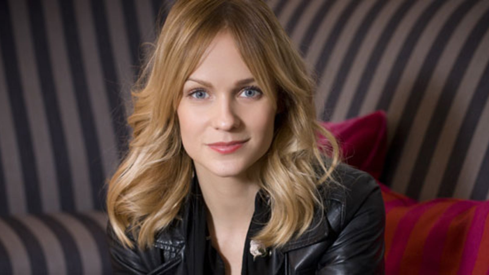 Mirjam: "Kann gut mit Kritik umgehen" - stars24