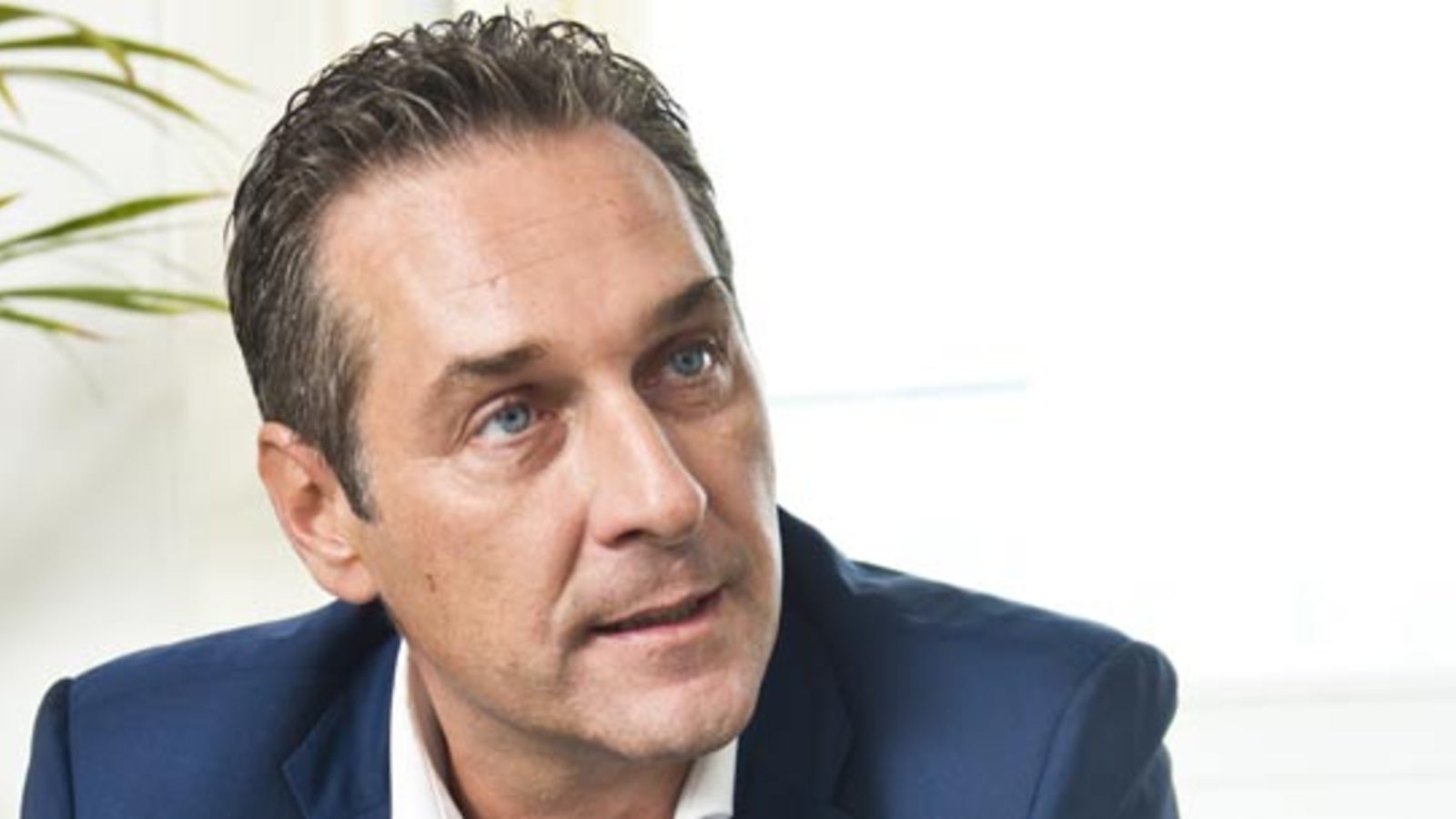 Strache ist überall vorne - Politik-Live