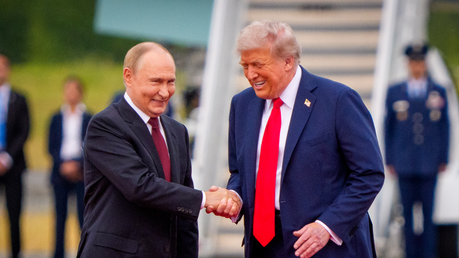 Nach Ukraine-Wende: Kreml rechnet mit Trump ab - oe24.at