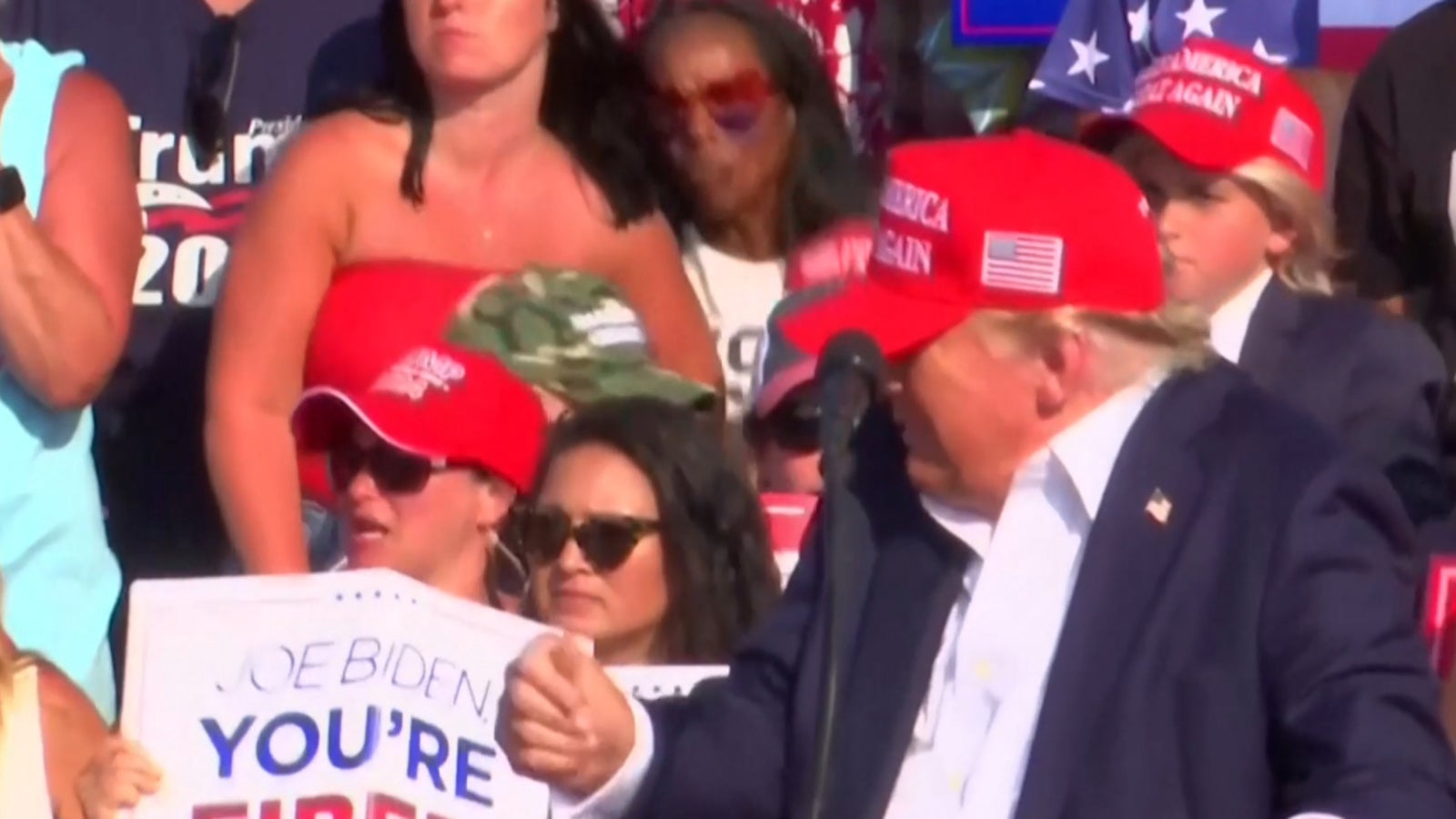 Das Trump-Attentat im Video - oe24.tv