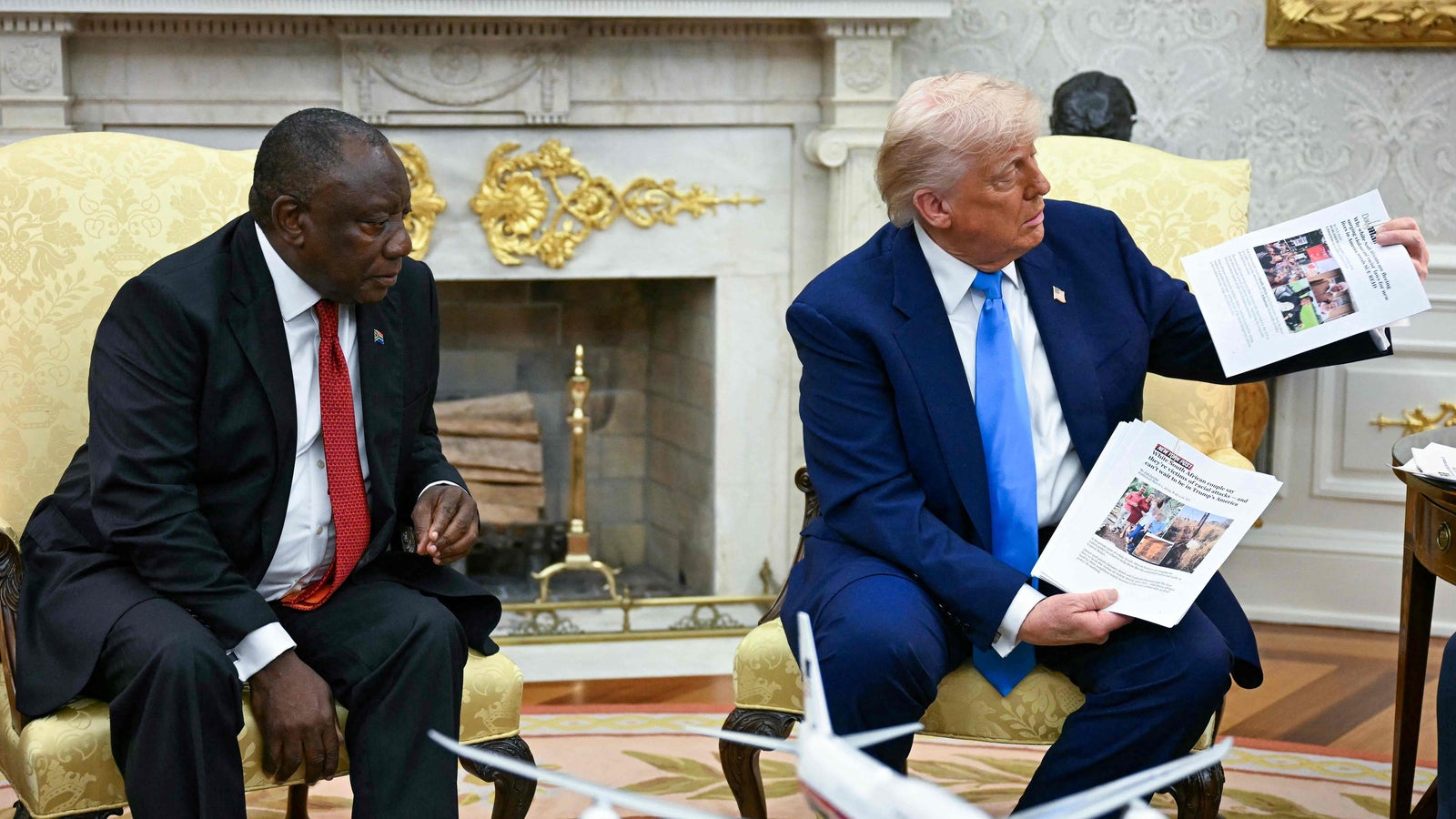 Eklat: Trump stellt Südafrikas Präsident bloß - oe24.at