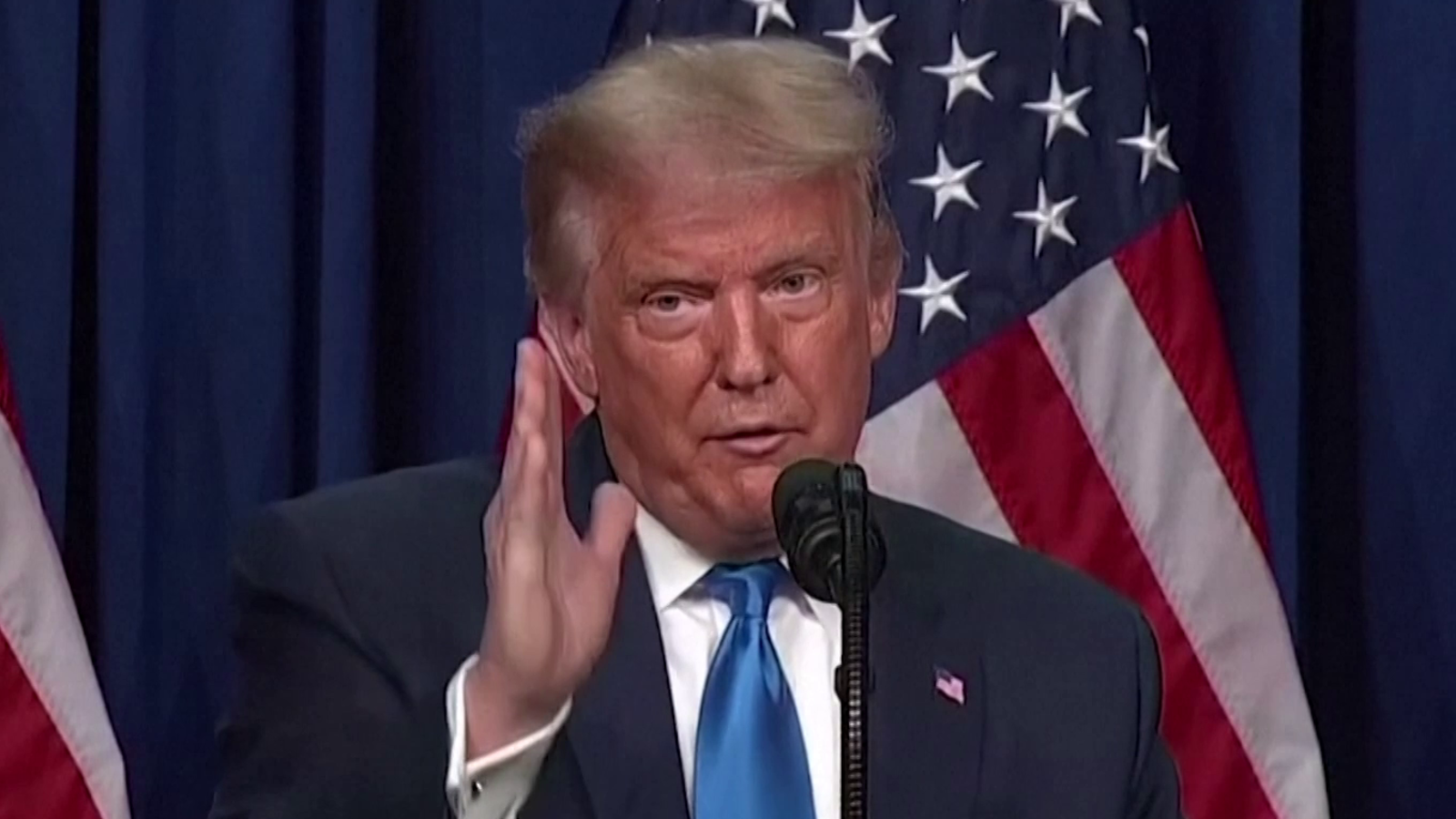 Betrugs-Prozess: Trump eklat vor Gericht - oe24.tv