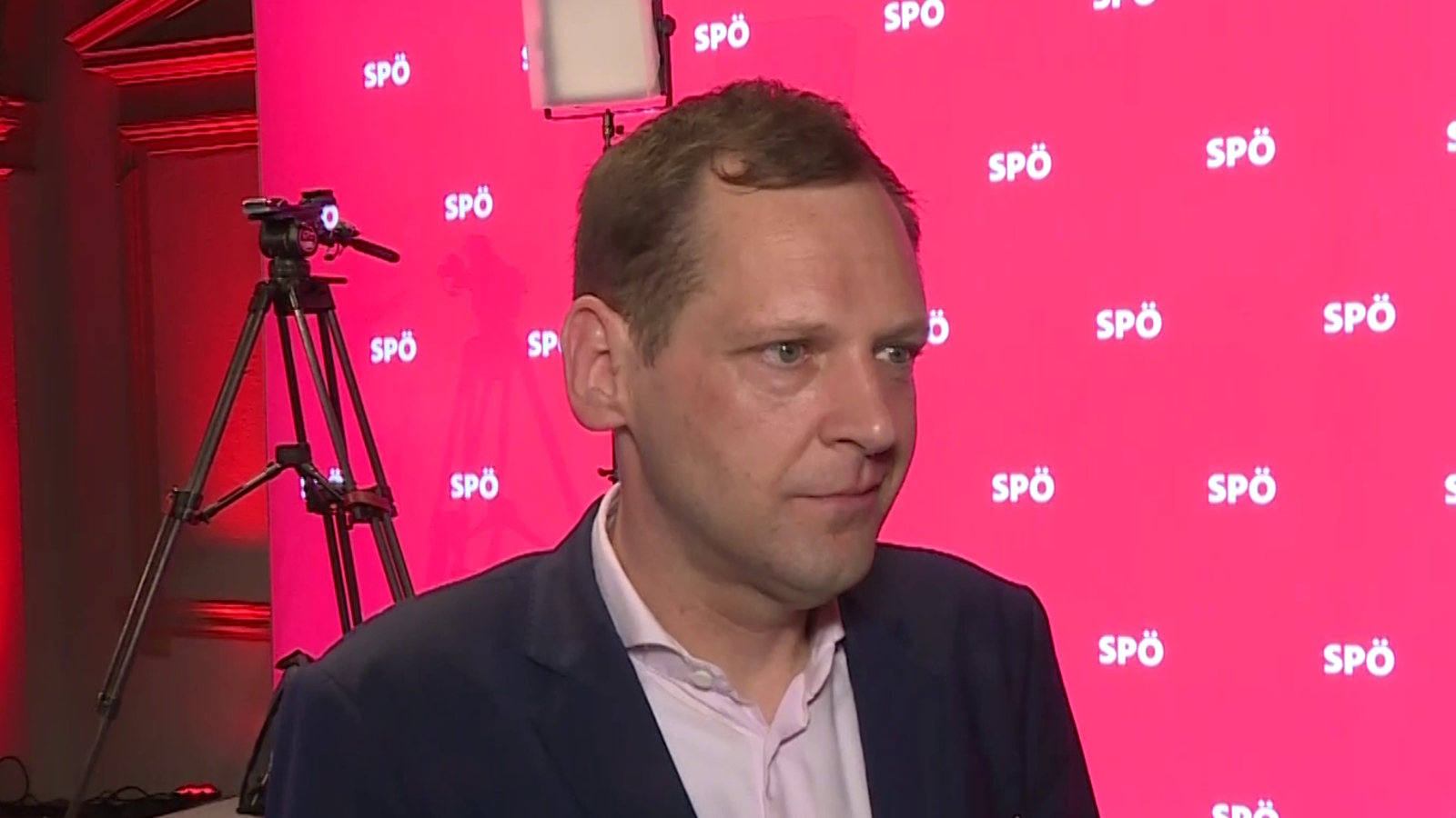 Wahl-Beben: FPÖ klar Erster - SPÖ & ÖVP gleichauf | Philip Kucher - oe24.tv