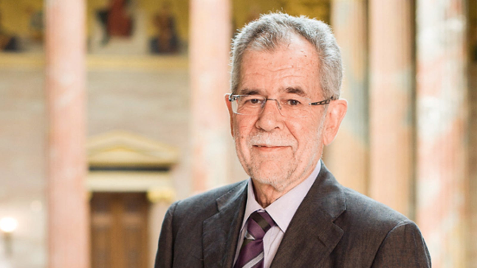 Brigadier Starlinger wird Van der Bellens Adjutant - Politik-Live