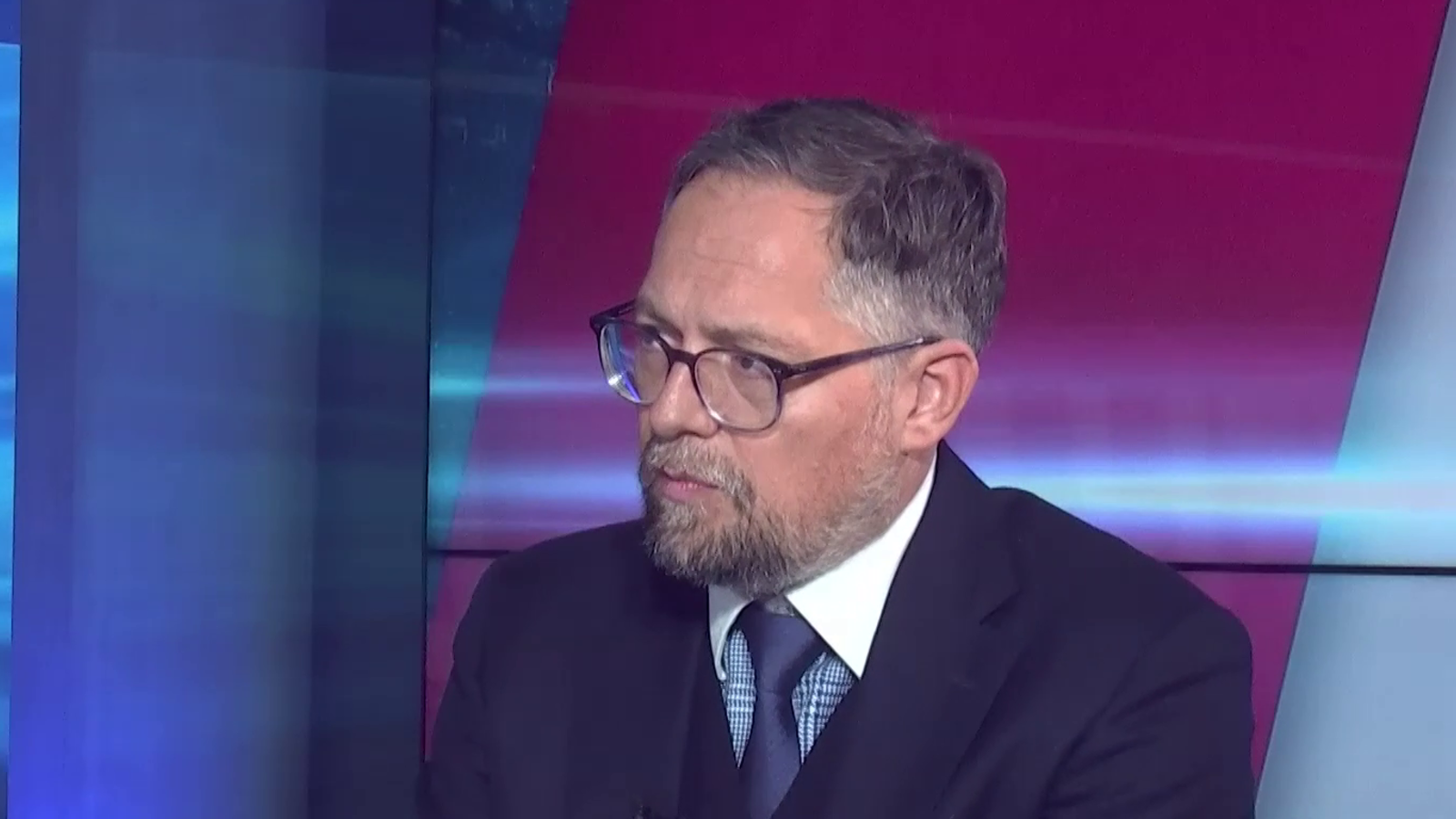 Benko-Anwalt: "Kenne Festnahmeanordnung noch nicht" - oe24.at