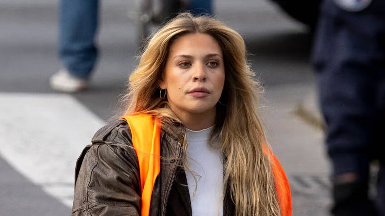 Aktivistin Anja Windl wehrt sich vor Gericht - oe24.tv